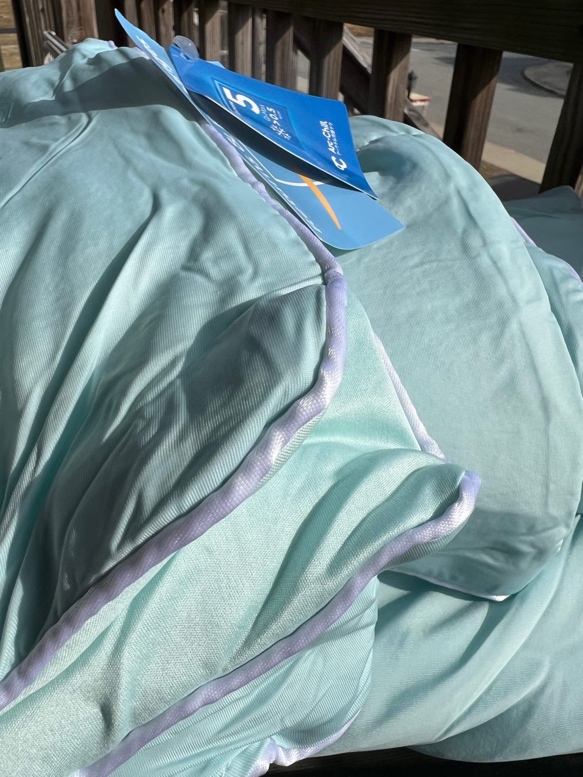Sweet Dreams in Summer: How a Cooling Comforter Can Improve Your Sleep ...